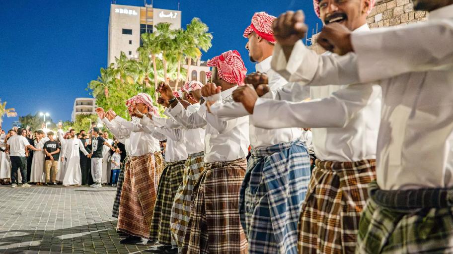 About Al-Balad Bazaars