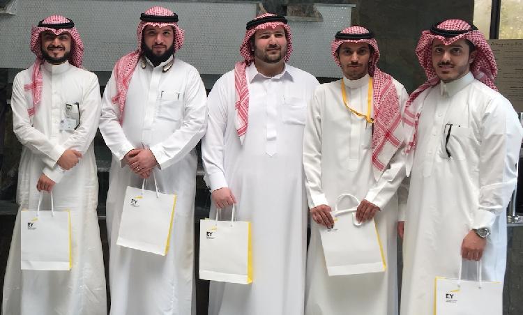 EY Riyadh employees visit the King Fahad National Centre for Children's ...