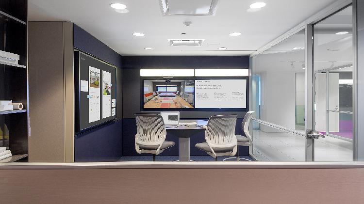 STEELCASE SHOWCASES INTELLIGENT OFFICE: CONCEPT PRODUCTS INTEGRATE ...