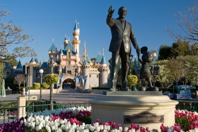 Stay in Costa Mesa, Orange County, California, Play at Disneyland ...