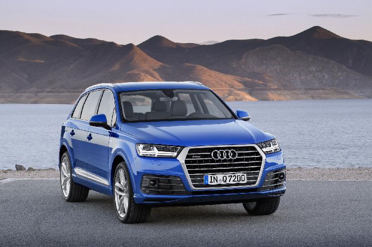 Regional premiere for three new Audi models at Dubai International ...