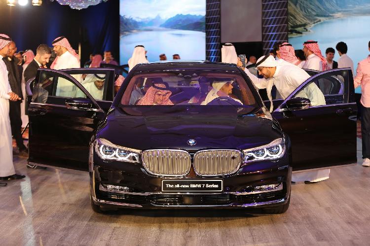 Mohamed Yousuf Naghi Motors reveals the all-new BMW 7 Series at the ...