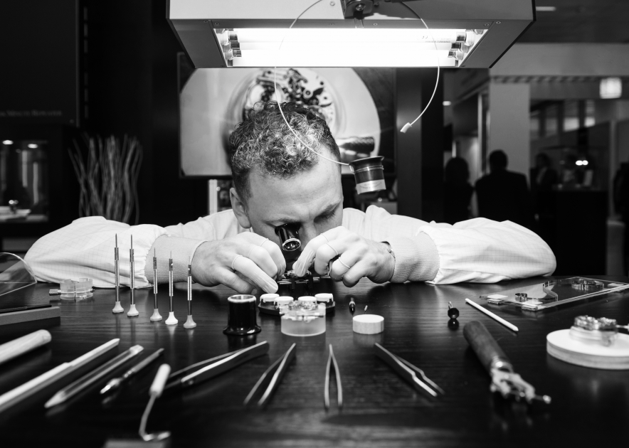 Participants at region’s 3rd annual Fine Watchmaking Exhibition ...