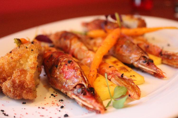 Sicilian Prawns SPECIAL FEATURE ON MENU AT ROSSO, AMWAJ ROTANA - Eye of ...