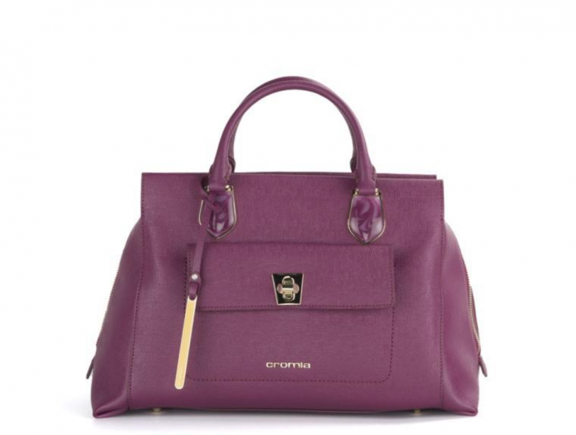 Stand-out with Cromia’s purple handbags - Eye of Riyadh