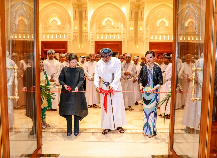 Royal Opera House Muscat Hosts First Middle East Solo Exhibition - Eye ...