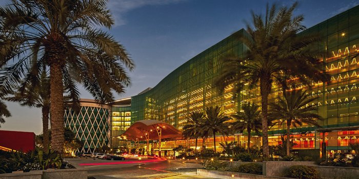 ‘bab Al Shams Desert Resort & Spa’ and ‘the Meydan Hotel’ Win World ...