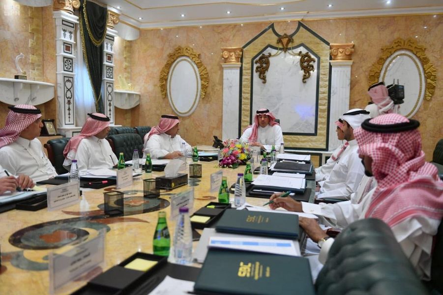 Information minister reviews progress of work of new Saudi TV channel ...