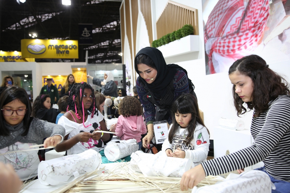 Brazilian Children Create Masks Using Emirati Traditional Crafts - Eye ...