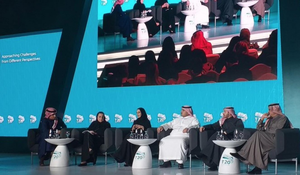 Saudi Arabia committed to “25 by 25” to reduce the gap in labor market ...