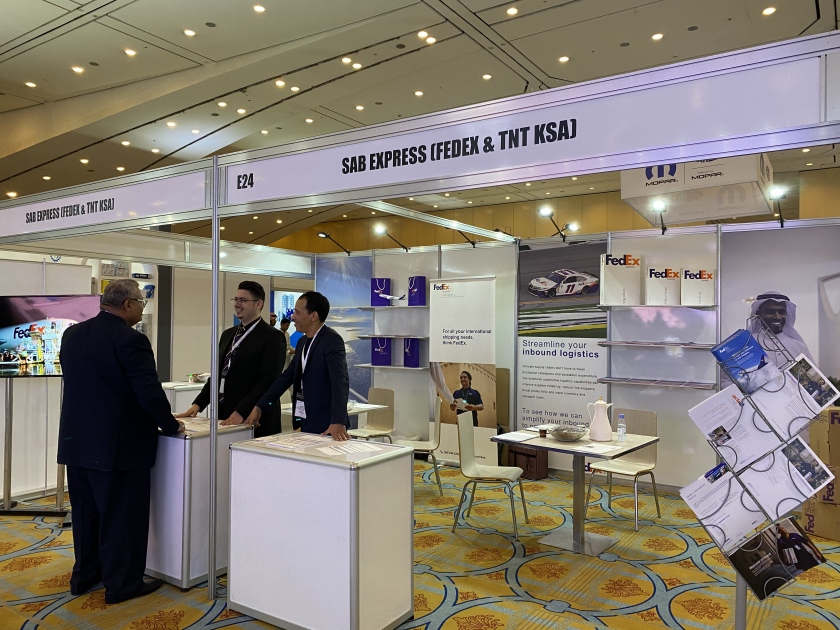 FedEx Automotive Solutions Showcased at SAB Express Stand during the ...