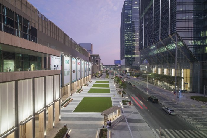 THE GALLERIA AL MARYAH ISLAND IS WHERE YOUR KIDS NEED TO BE THIS WINTER ...