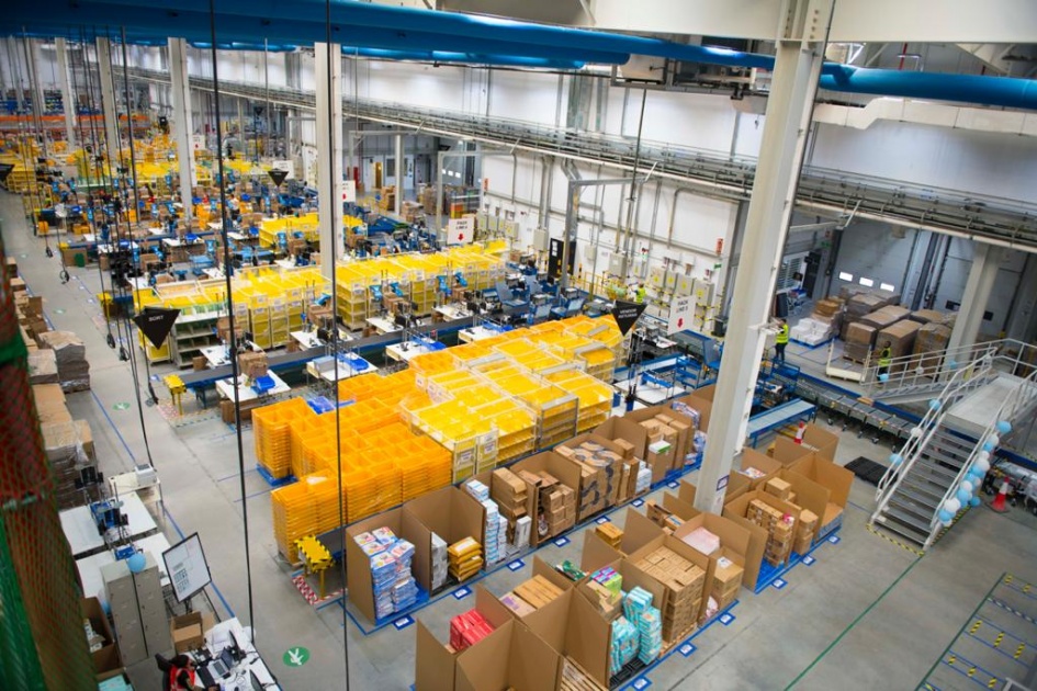 Amazon grows its network with 11 new buildings and 1,500 jobs across ...
