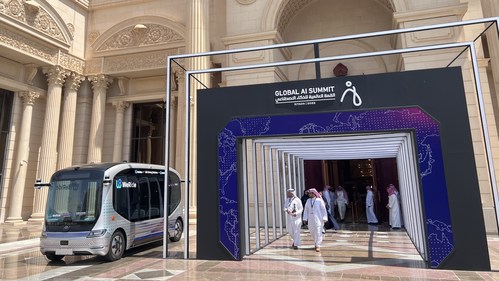 WeRide Launches the First Self-driving Robobus Test Ride in Saudi ...