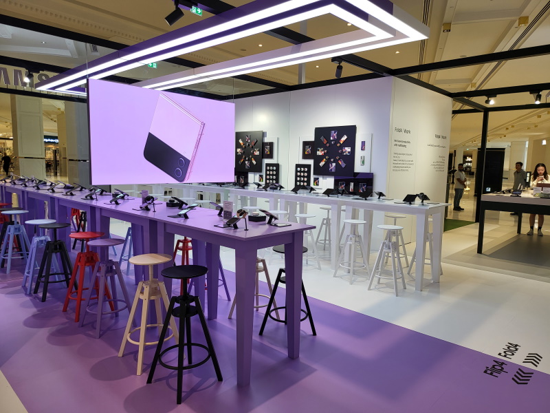 Samsung opens Galaxy Pop-up Experience in Qatar to bring sports fans ...
