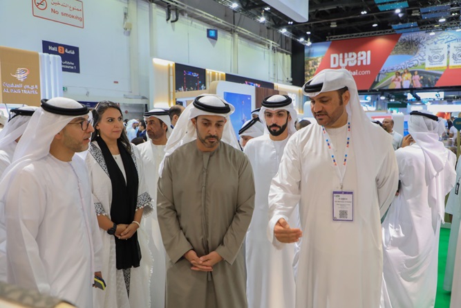 Sheikh AbdulAziz Bin Humaid Al Nuaimi Visits Ajman Tourism Platform at ...