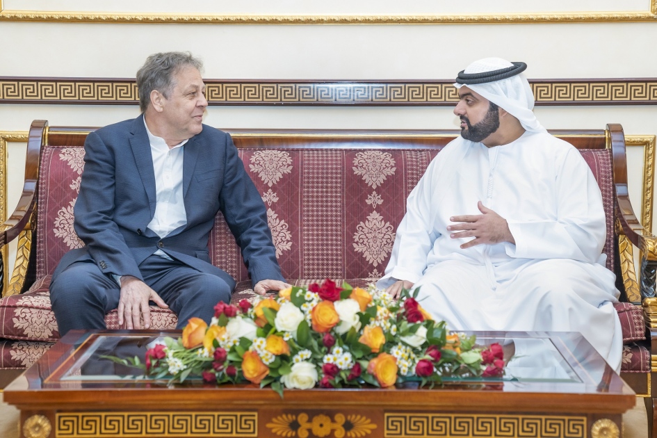 H.H. Sheikh Mohammed Al Sharqi meets Director General of the ...