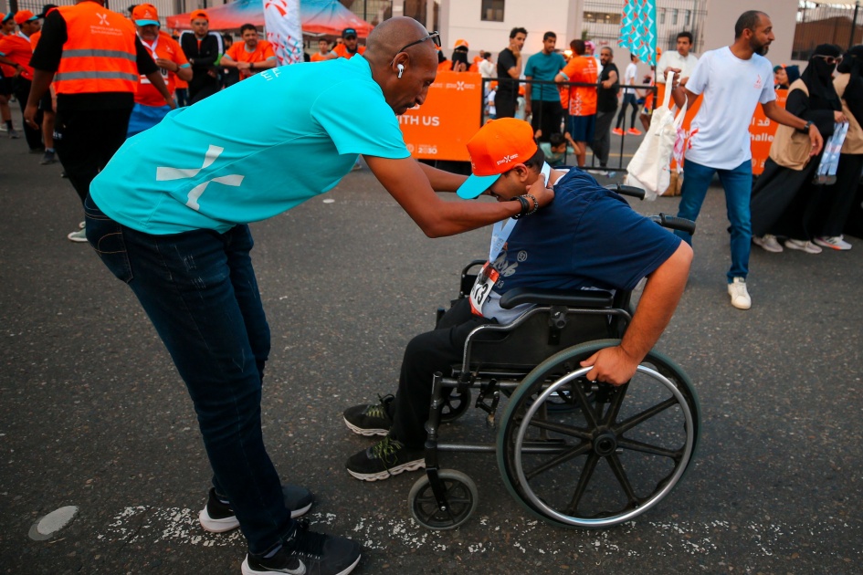 15,000 men and women across 13 Saudi cities take part in SFA "Move with ...