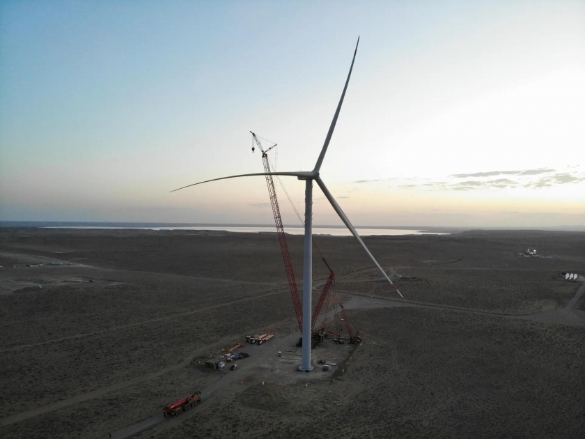 ACWA Power Installed Largest Wind Turbine in Central Asia - Eye of Riyadh