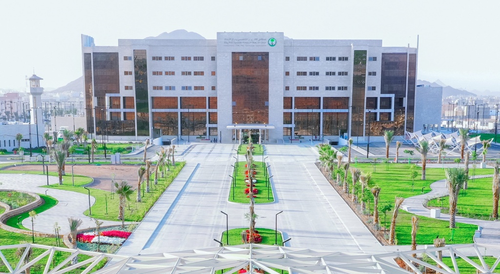 KFSH&RC-Madinah Receives Prestigious 2023 Press Ganey Human Experience ...