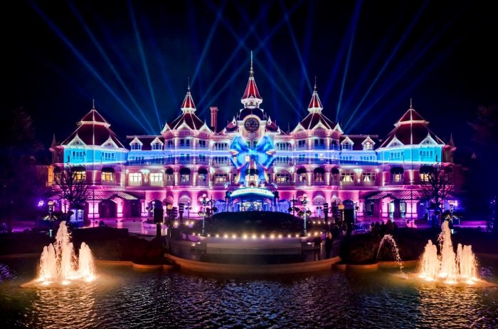 THE FIRST FIVE-STAR HOTEL IN THE WORLD DEDICATED TO DISNEY ROYALTY ...