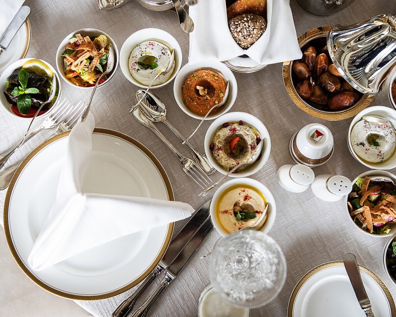 The Iconic Ramadan Tent Returns With a New Look at Four Seasons Hotel ...