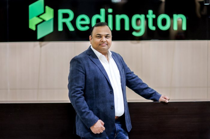 Microsoft Surface Innovation Hub launched at Redington Office in UAE ...