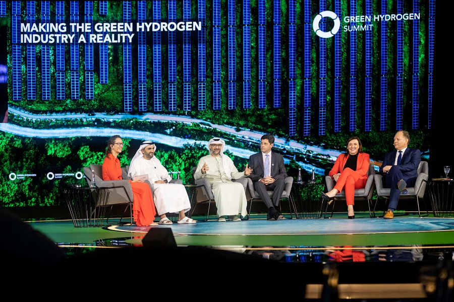 Boris Johnson, Bertrand Piccard to headline Masdar’s Green Hydrogen Summit in Abu Dhabi - Eye of ...