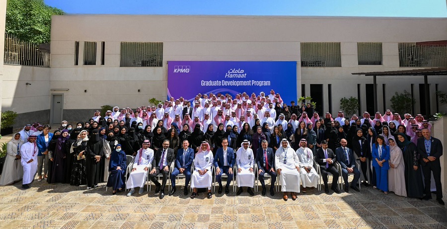 KPMG welcomes 300 nationals in new Graduate Development Program - Eye ...