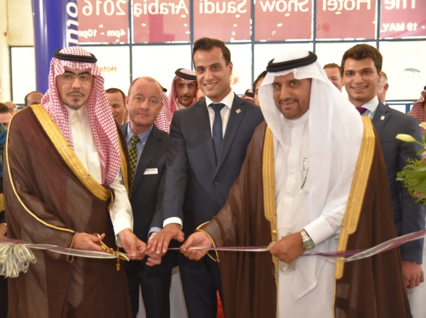 Chairman of the Tourism Committee in Jeddah, Opens The Hotel Show Saudi ...