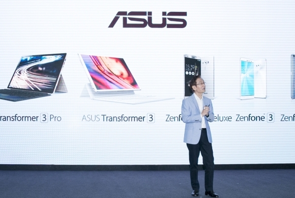 ASUS unveils its first ever home robot Zenbo and a stunning portfolio ...